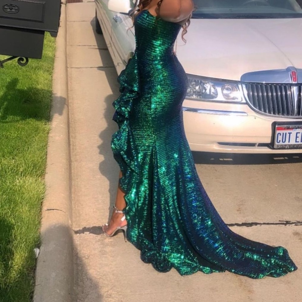 Green Sequence Prom Dress - Gem